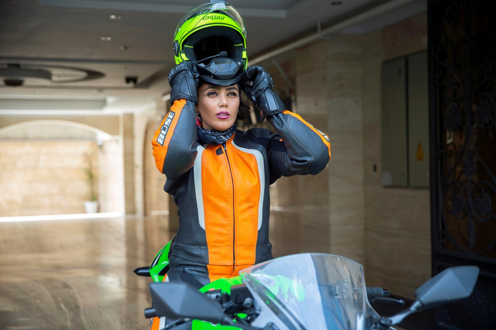 Iranian Court Says Women Can Get Motorcycle Licenses - KAYHAN LIFE