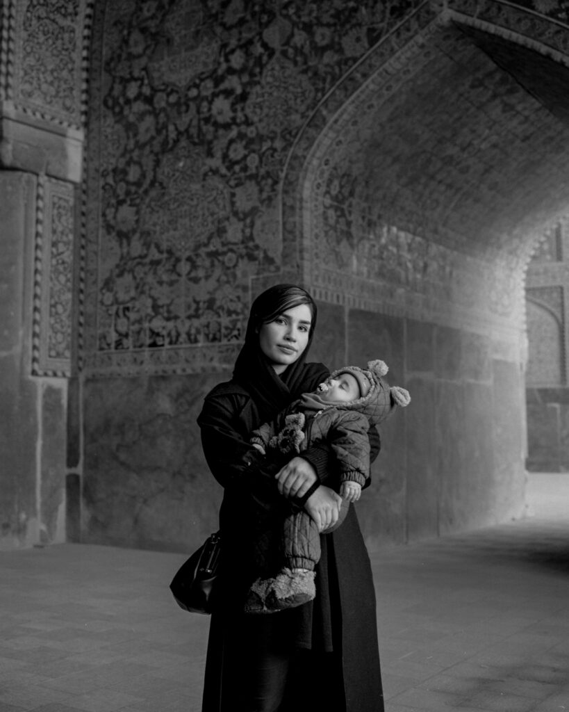 Portraits of Iranians in 2022: Alexandre Arminjon Opens Photography ...