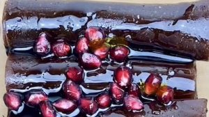 Lavashak – Persian Fruit Leather - KAYHAN LIFE