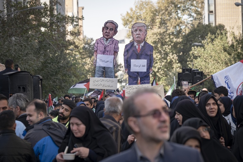 Edgy Iran Seeks Saudi Leverage to Revive Stalled Nuclear Talks With US ...